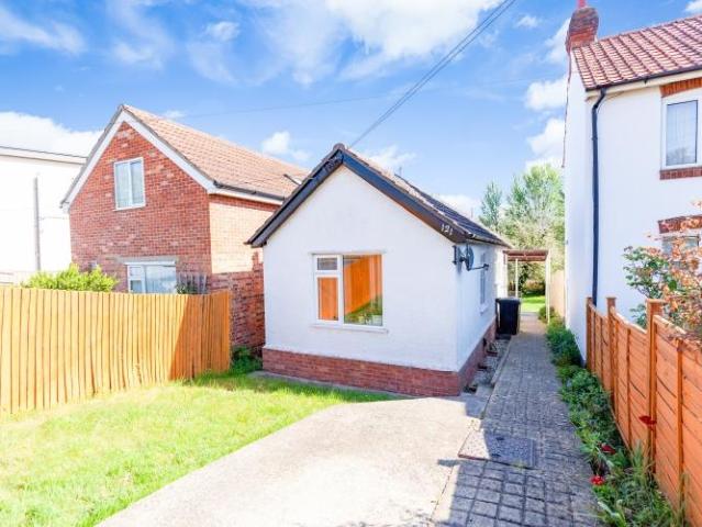 1 bedroom detached house to rent