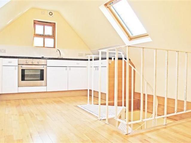 1 bedroom detached house to rent