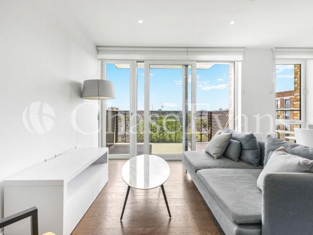 1 bedroom detached house to rent