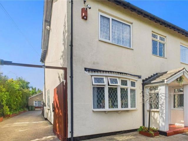 1 bedroom detached house to rent