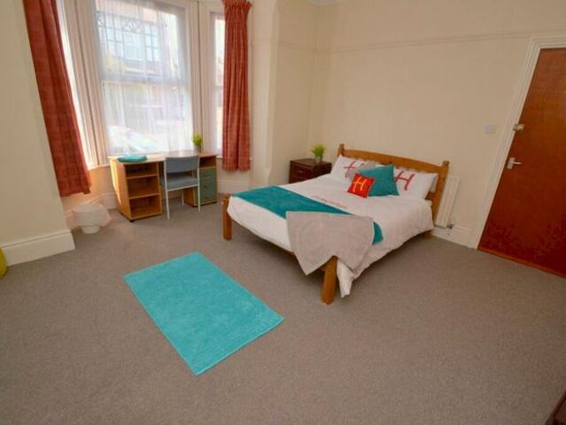 1 Bedroom Detached House To Rent In Bed Henry Road, West Bridgford, NG2