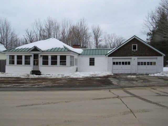 1 bedroom, Dexter ME 04930 88552114
