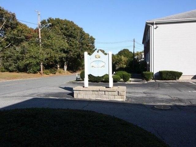 1 bedroom, Dennis MA 02639 104299285