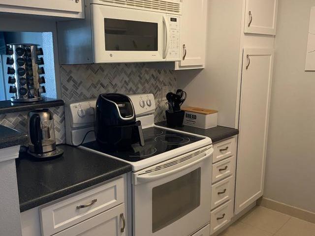 1 bedroom, Denver Denver 80247 1100 LS72597077