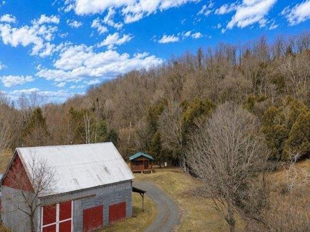 1 bedroom, Derby VT 05829 103099764