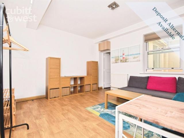 1 bedroom duplex flat to rent