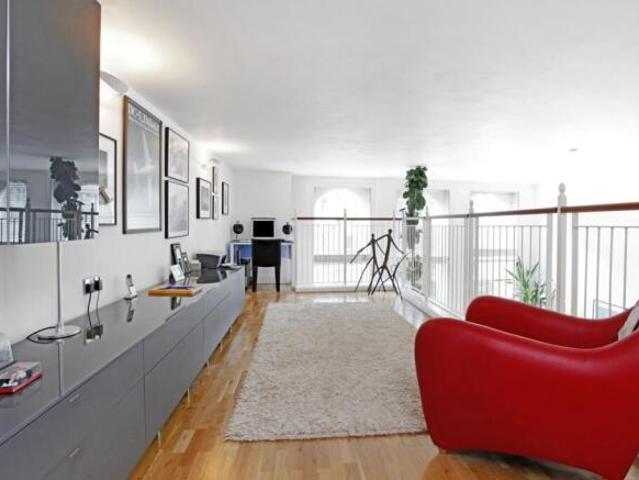 1 bedroom duplex for rent in Ludgate Hill EC4M, EPC: C, EC4M
