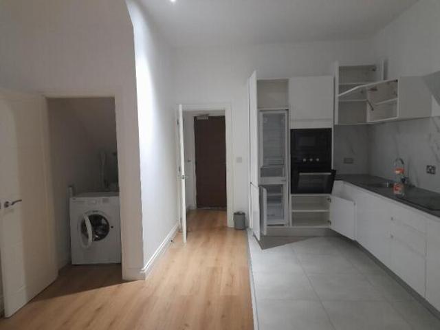 1 bedroom duplex for rent in Well Street, Bradford, West Yorkshire, BD1