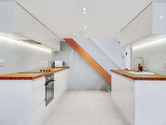 1 bedroom duplex for rent in Wellesley Road, Chiswick W4