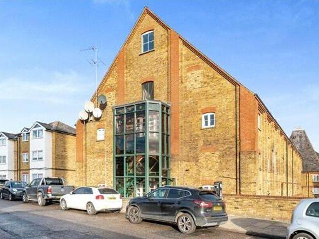 1 Bedroom Duplex For Sale In Gravesend