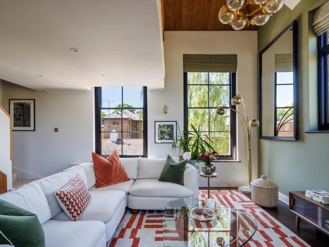 1 bedroom duplex for sale