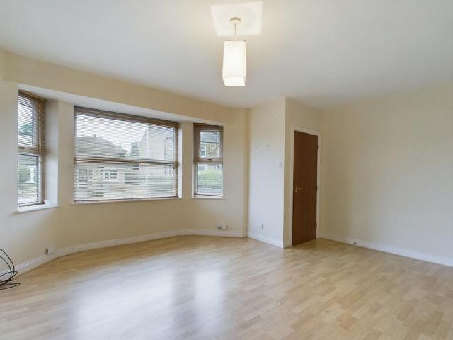 1 bedroom duplex to rent