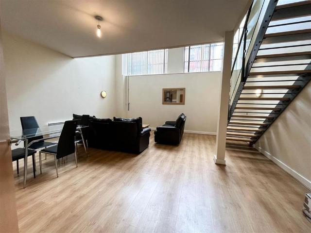 1 bedroom duplex to rent