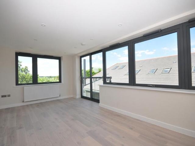 1 bedroom duplex to rent