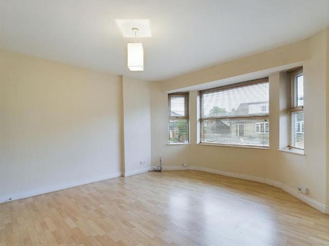 1 bedroom duplex to rent