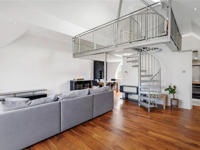 1 bedroom duplex to rent