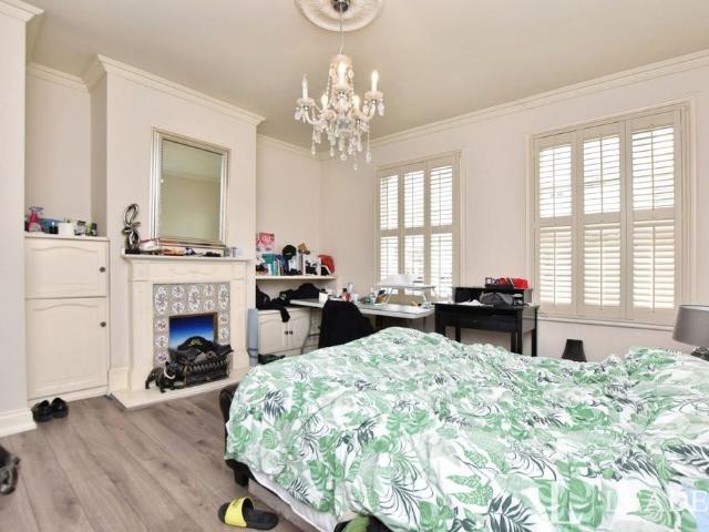 1 bedroom duplex to rent Florence Walk, North Street, Bishop's Stortford, Hertfordshire, CM23