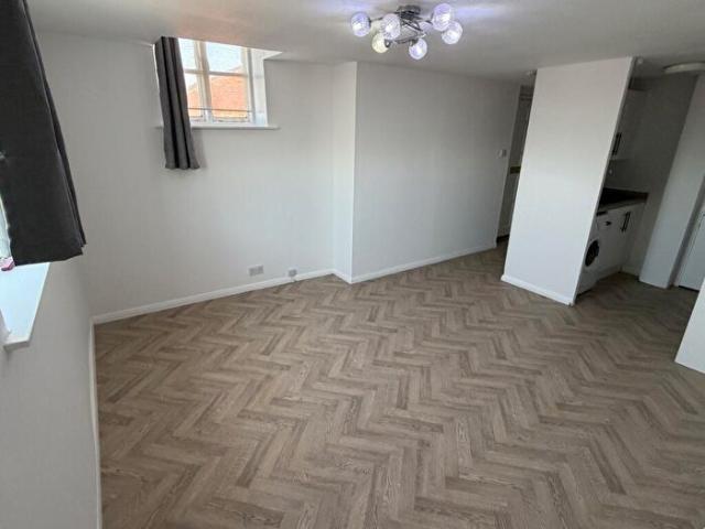 1 Bedroom Duplex To Rent In Charlotte Court, Eastwood, NG16