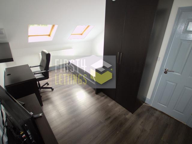 1 Bedroom End Of Terrace