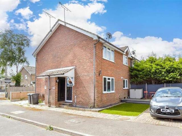 1 Bedroom End Of Terrace House