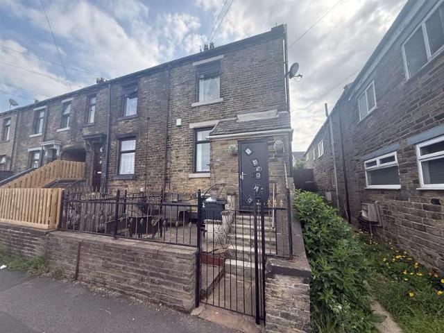 1 Bedroom End Of Terrace House