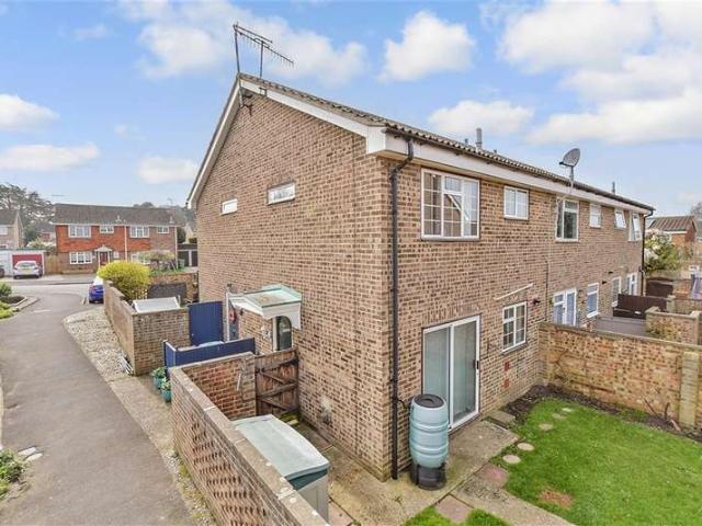 1 Bedroom End Of Terrace House