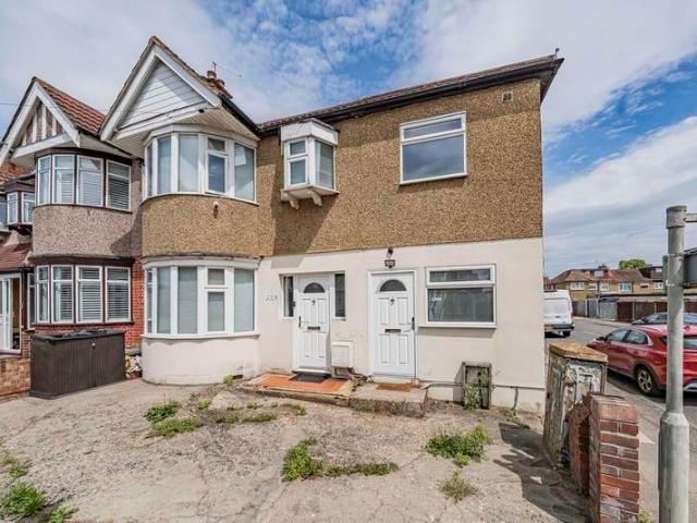1 Bedroom End Of Terrace House