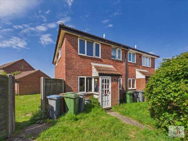1 Bedroom End Of Terrace House