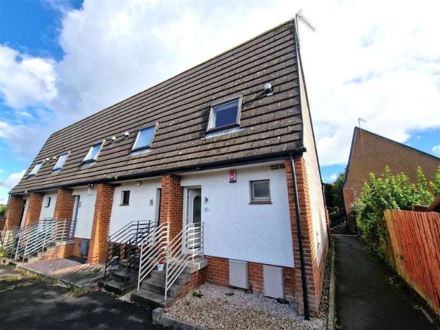 1 Bedroom End Of Terrace House