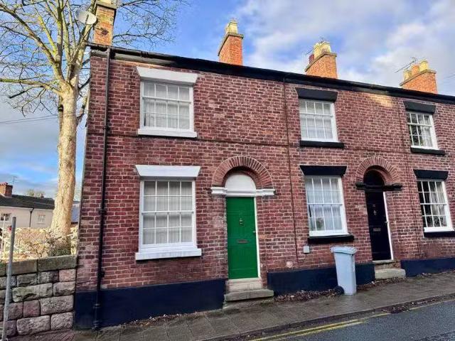 1 bedroom end of terrace house for rent in Chapel Street, Cong.