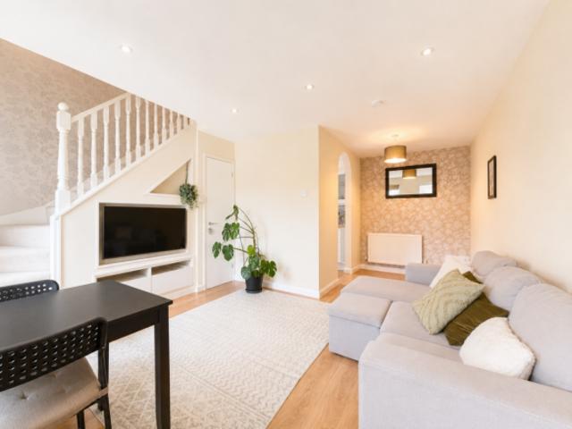 1 bedroom end of terrace house for rent in Beaconsfield Way, Earley, Reading, Berkshire, RG6 5UX, RG6