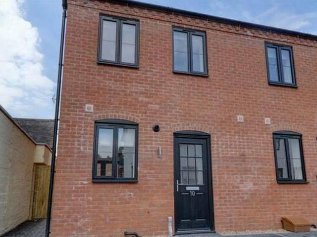 1 bedroom end of terrace house for rent in Shor Street Evesham WR11