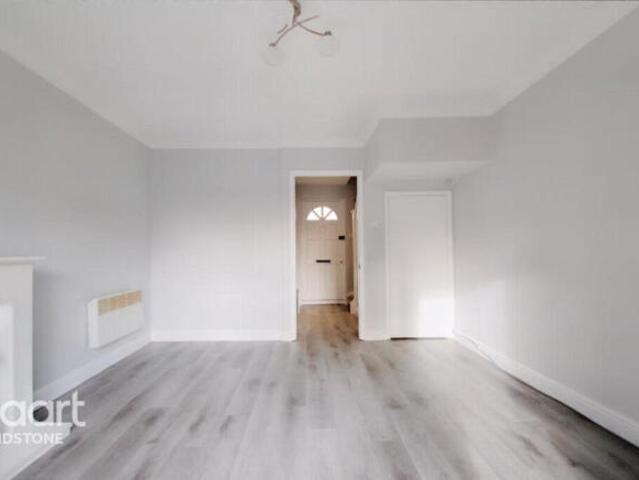 1 bedroom end of terrace house for rent in Peacock Mews, Springvale, Maidstone, ME16