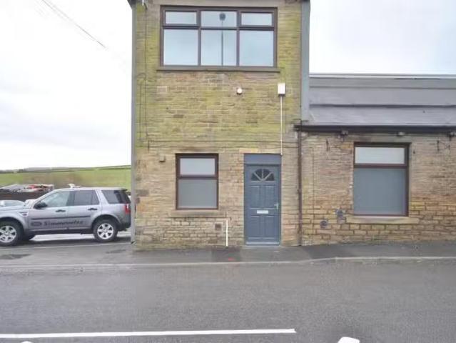 1 bedroom end of terrace house for rent in Thornton Road, Thor.