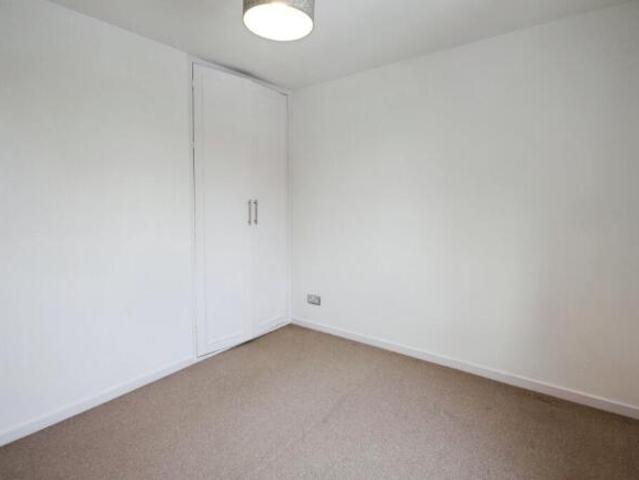 1 bedroom end of terrace house for rent in Thorn Drive, George Green, SL3