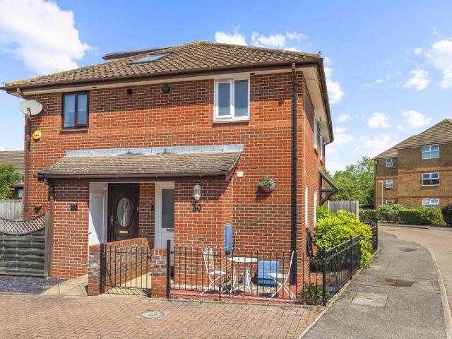 1 bedroom end of terrace house for sale