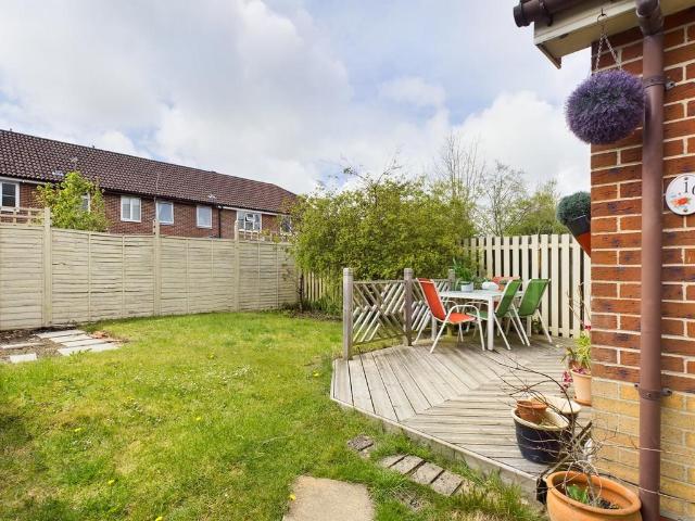 1 bedroom end of terrace house for sale
