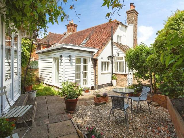 1 bedroom end of terrace house for sale