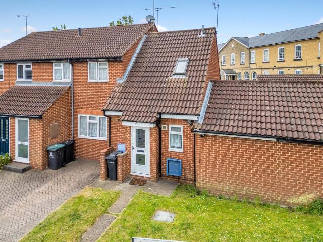 1 bedroom end of terrace house for sale