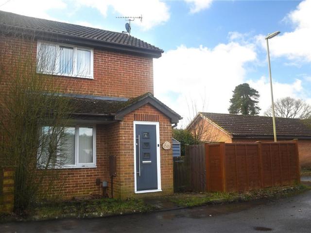 1 bedroom end of terrace house for sale