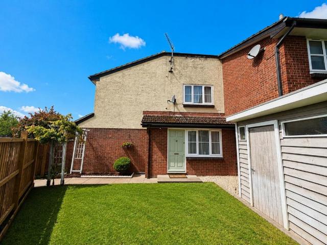 1 bedroom end of terrace house for sale