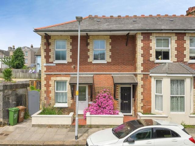 1 bedroom end of terrace house for sale