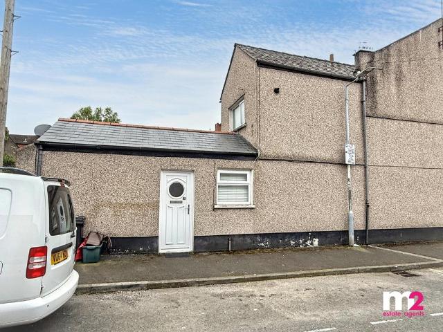 1 bedroom end of terrace house for sale