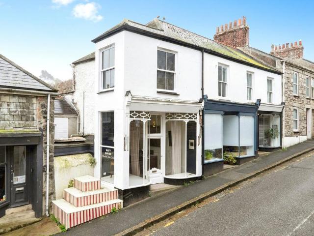 1 bedroom end of terrace house for sale