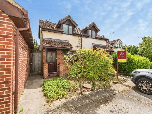 1 bedroom end of terrace house for sale