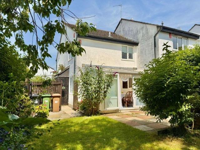 1 bedroom end of terrace house for sale