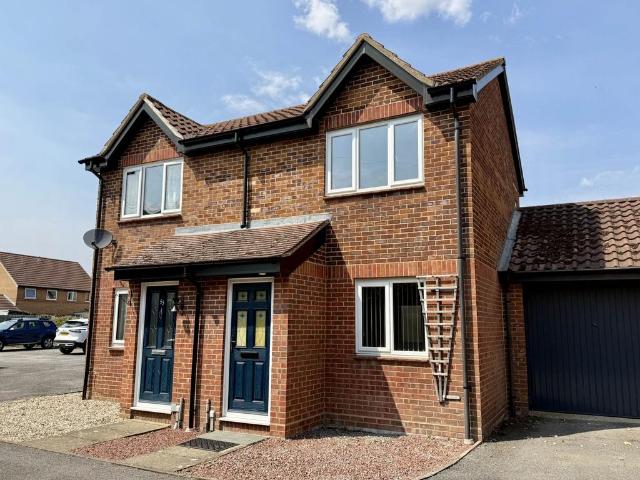 1 bedroom end of terrace house for sale