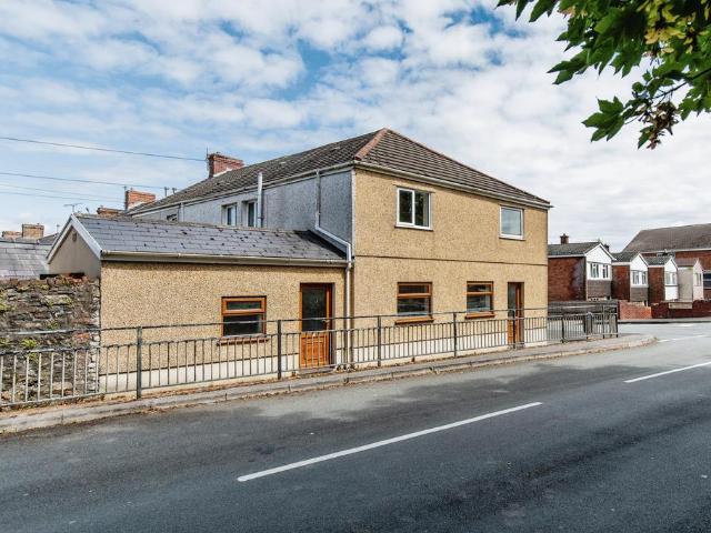 1 bedroom end of terrace house for sale