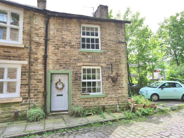 1 bedroom end of terrace house for sale