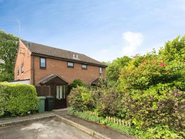 1 bedroom end of terrace house for sale